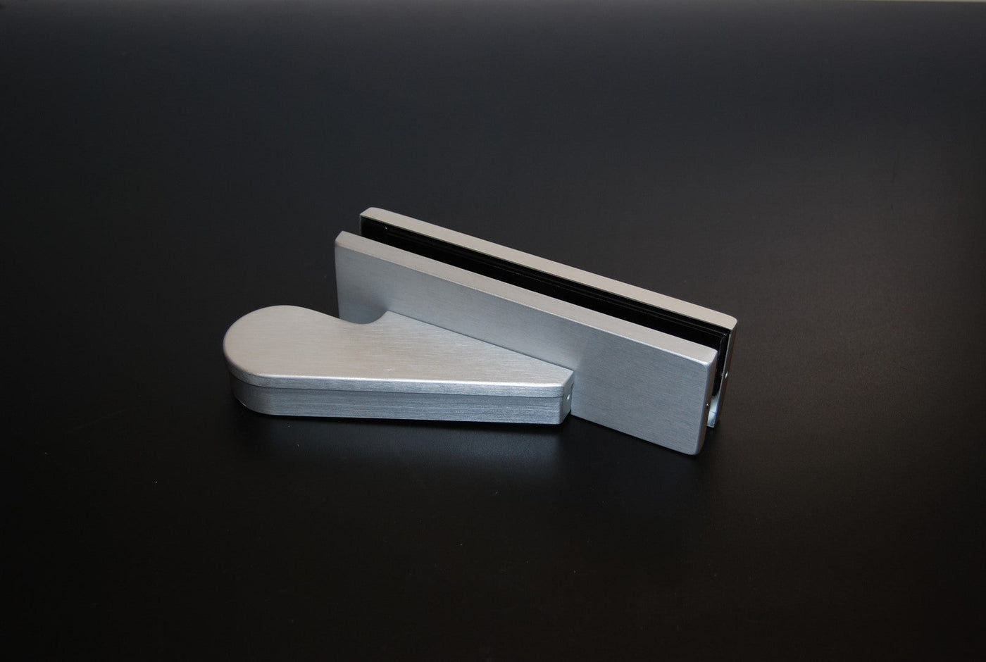 Patch Hardware – Aria Vetri Glazing Hardware Supply